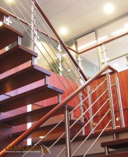 houten trapleuning - Trapland.nl | Traprenovatie